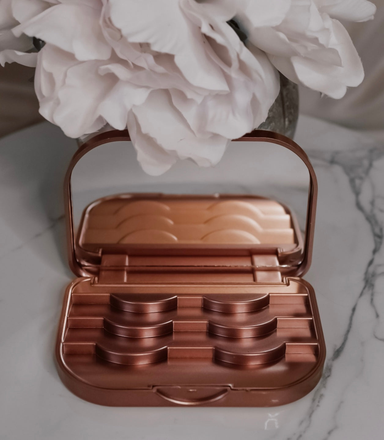 Lash Travel & Storage Case – Lamb Lashes